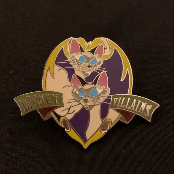 Disney | Accessories | Siamese Cats Disney Villains Pin Lady And The ...